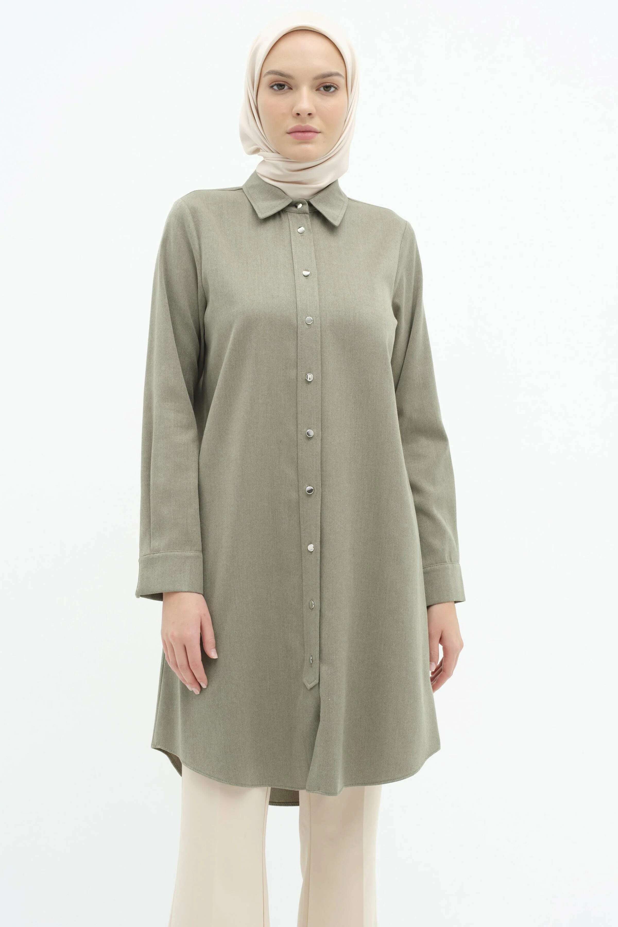 Classic Buttoned Tunic - Emerald Raiment